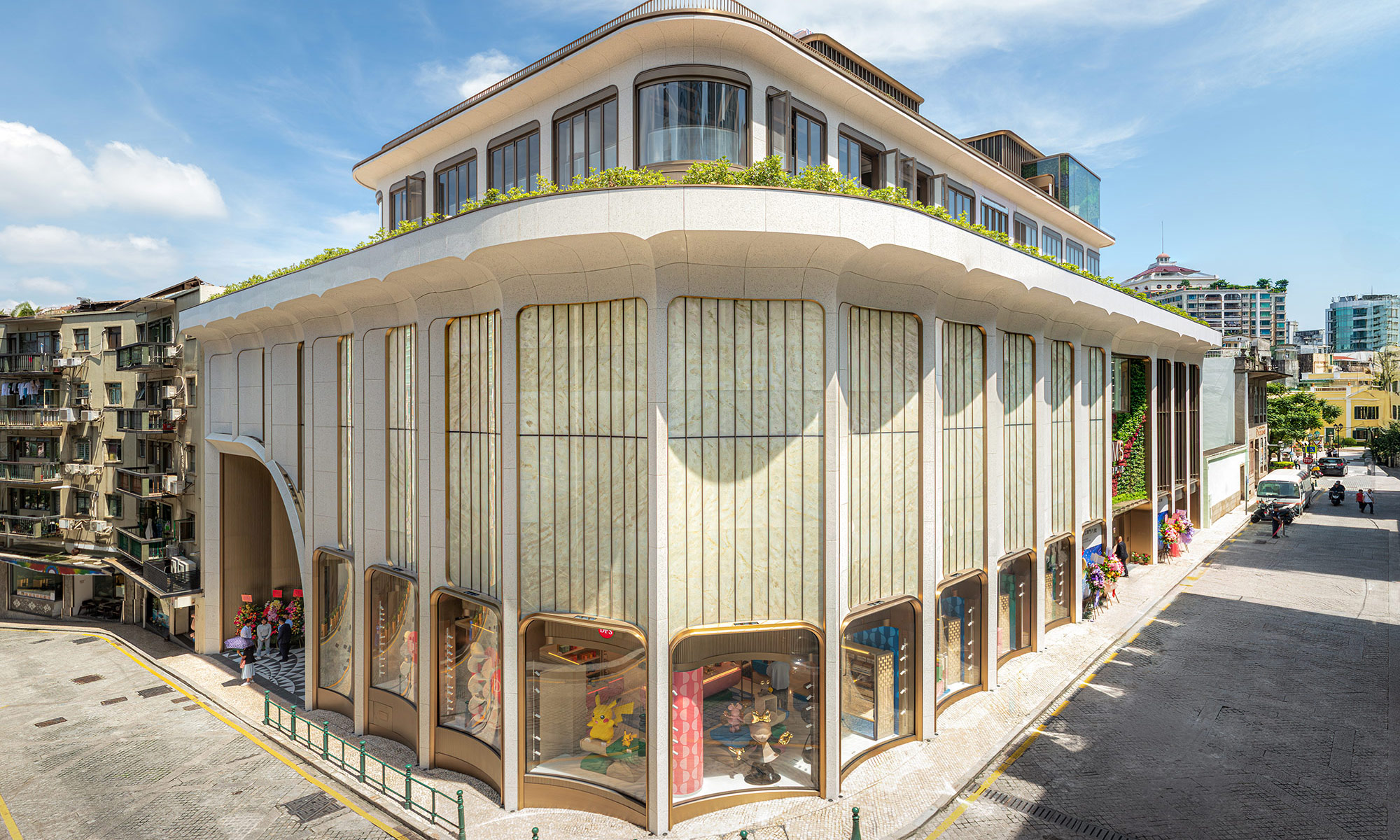 主頁 | M8 | 澳門文化商業地標 | 位處聯合國教科文組織評定的世界文化遺產－澳門歷史城區之核心區內， 位於議事亭前地沿羅結地巷50米處。